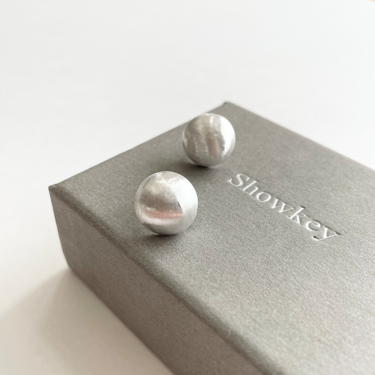 matte dome pierce シルバーピアス | Showkey