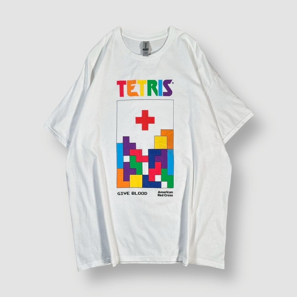 “RED CROSS × TETRIS” Print Tee | RENGA CLOTHING STORE