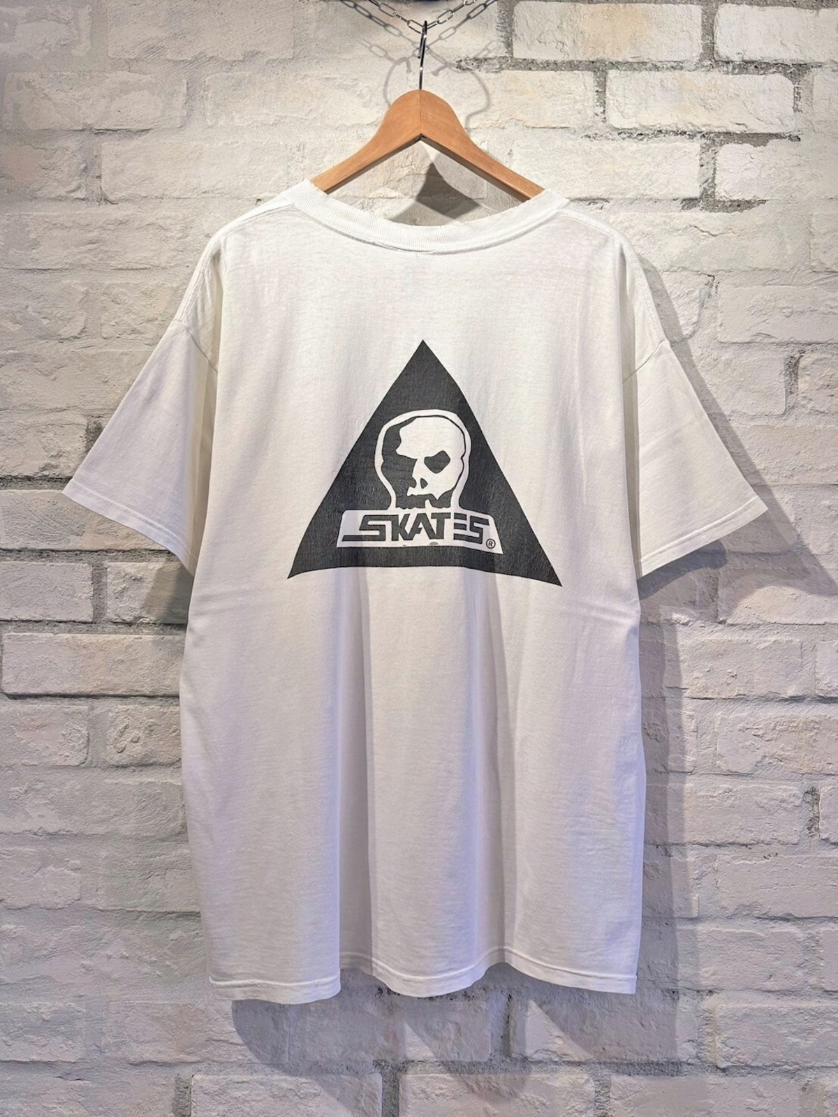 90s SKULL SKATES T-Shirt | B U D