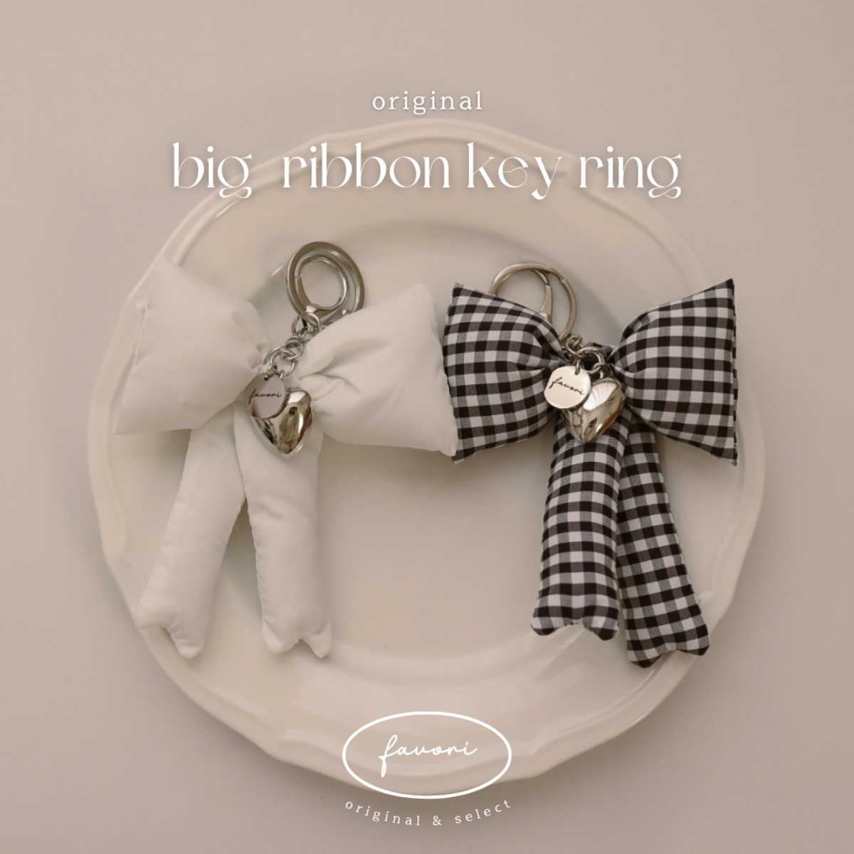 【original】big ribbon key ring | favori
