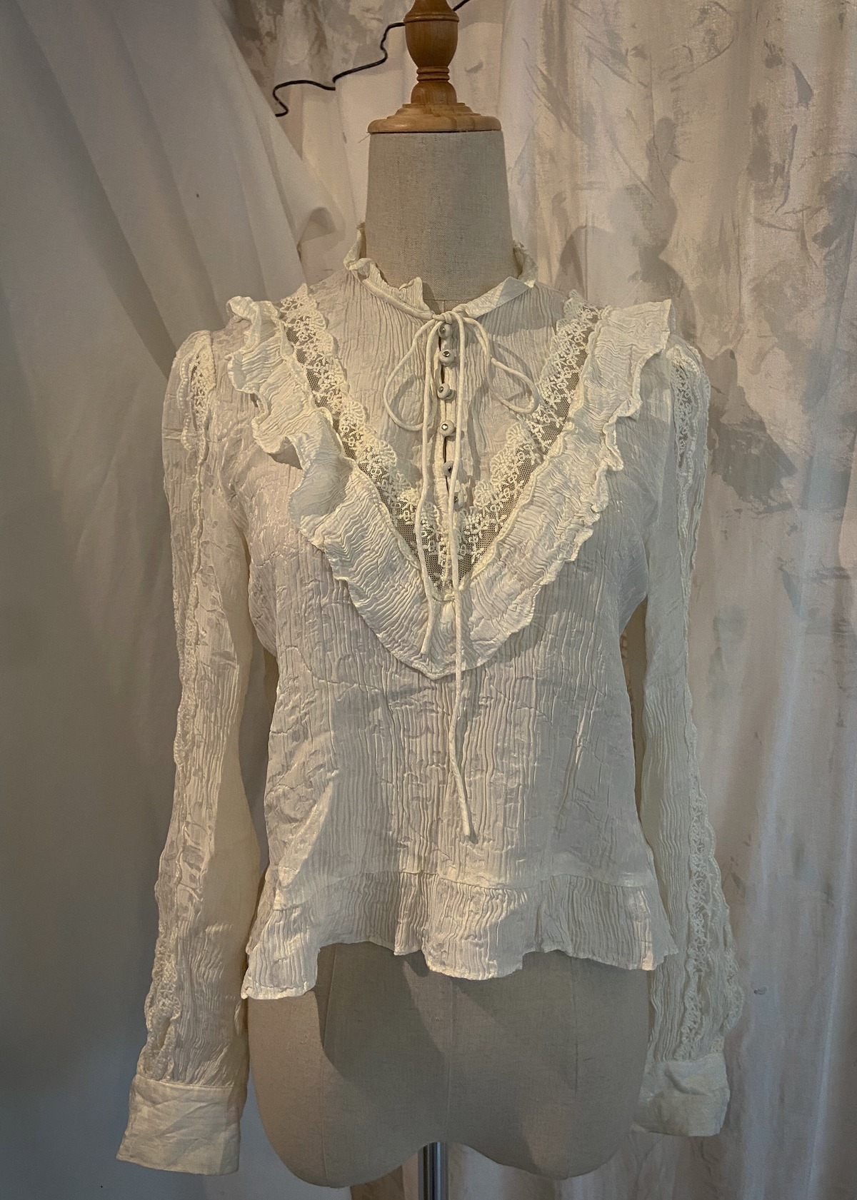 Lace Up White Frill Blouse | Queens