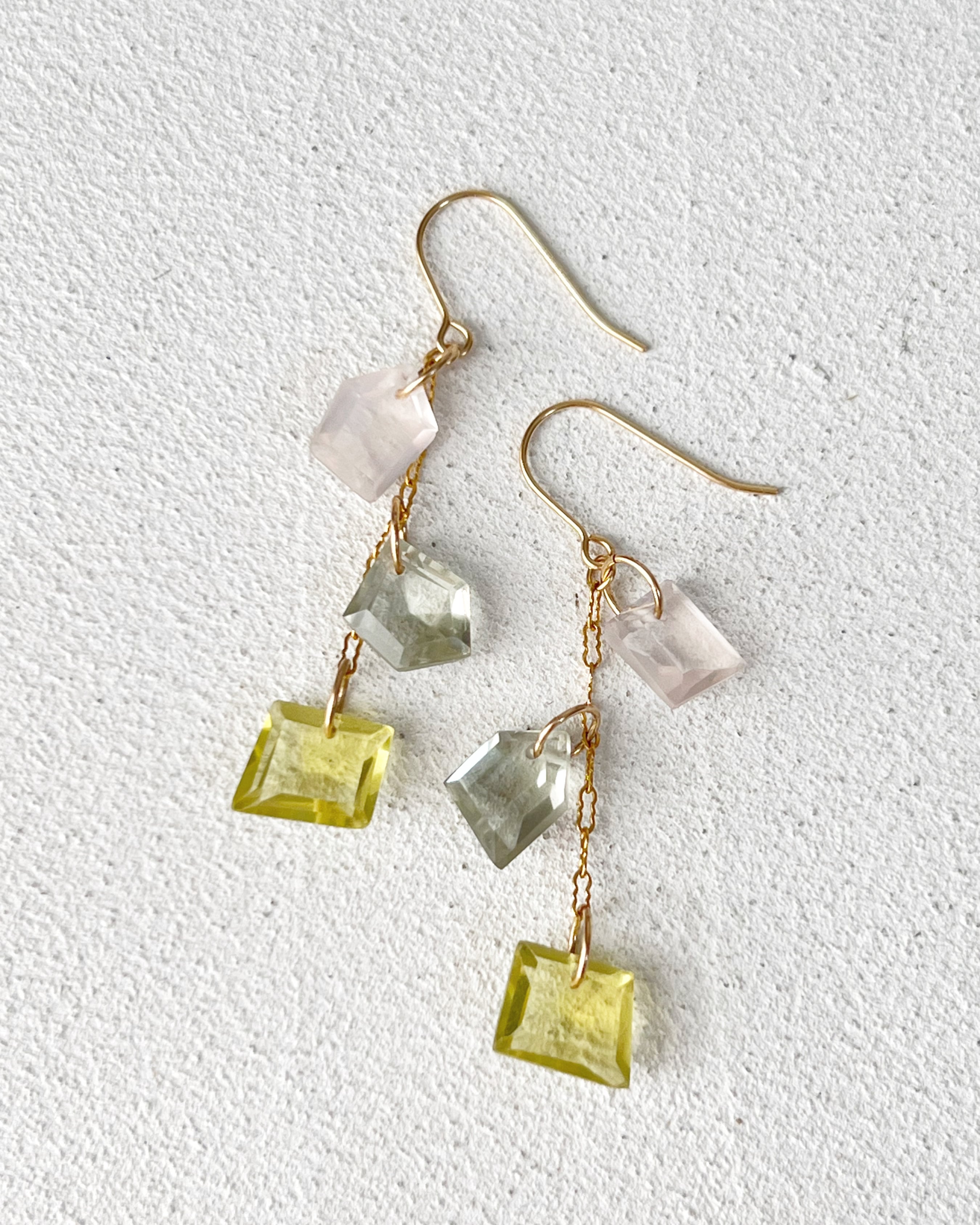 ローズクォーツ×グリーンアメジスト×レモンクォーツピアス14kgf | SWAI