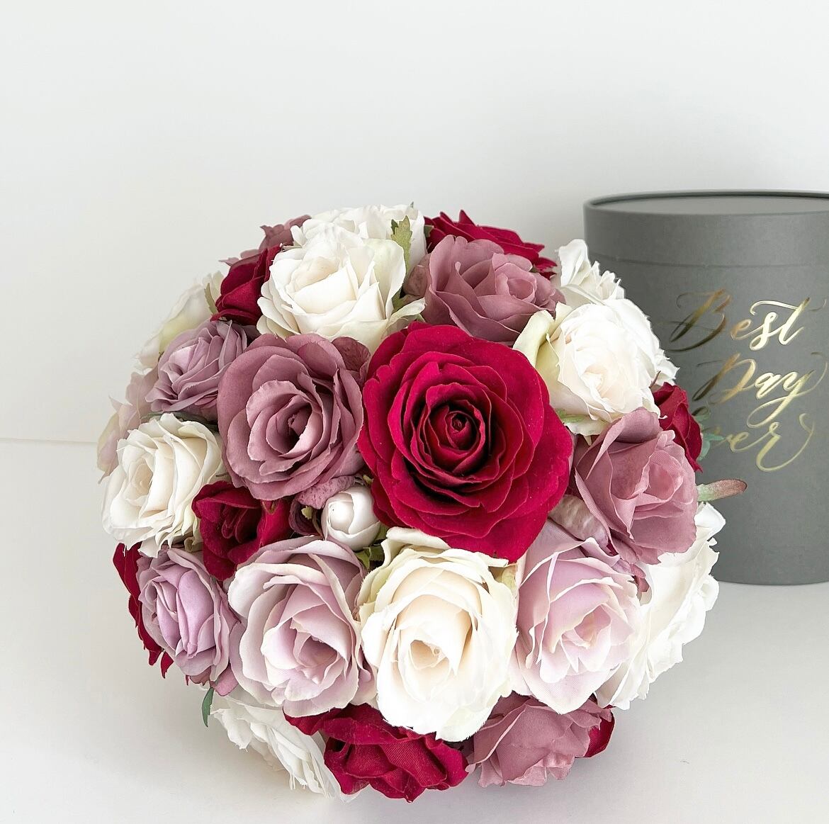 Rose round bouquet | Maison de Mariée