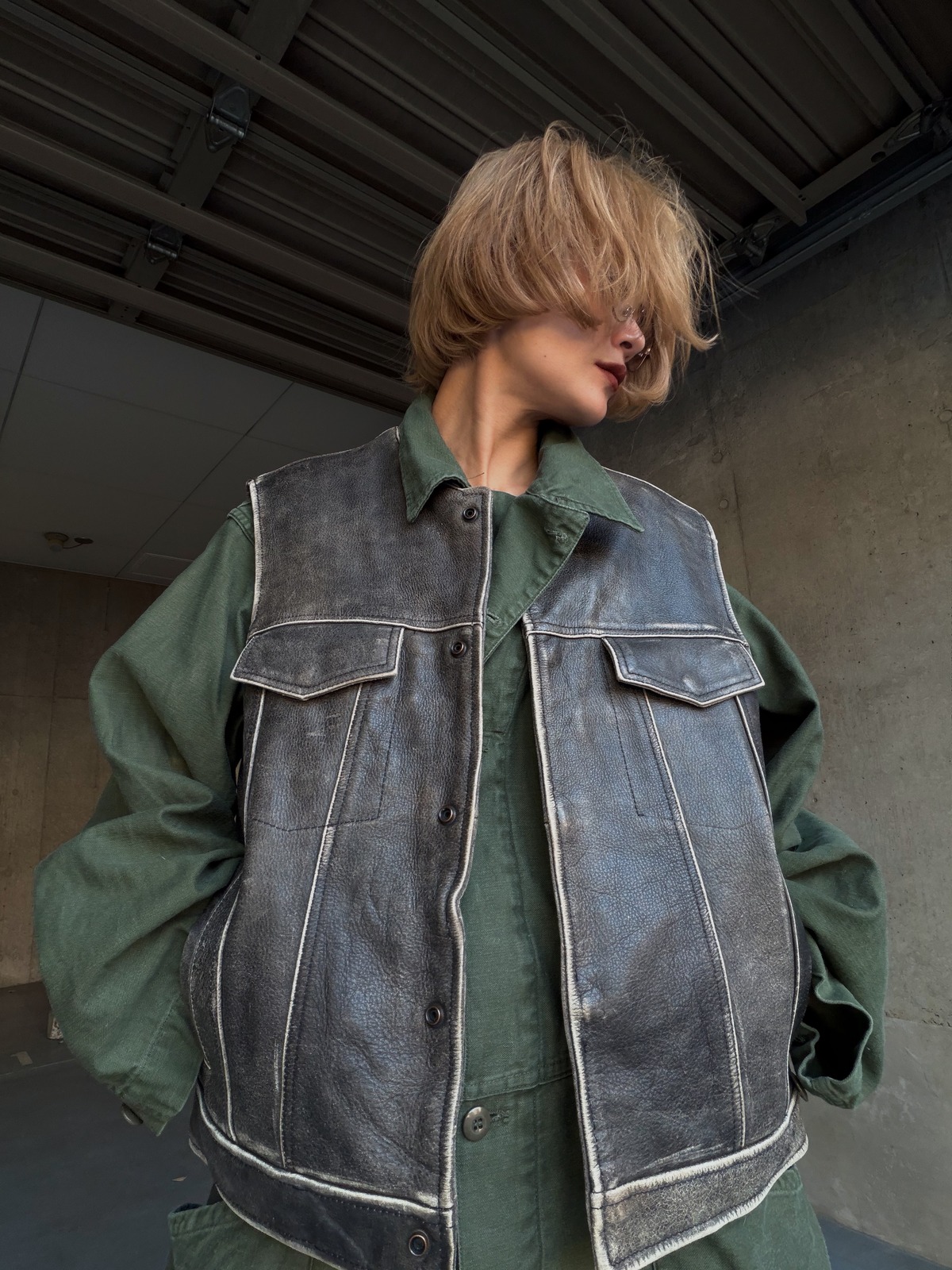 （OT1385）leather vest | OVERLAP CLOTHING