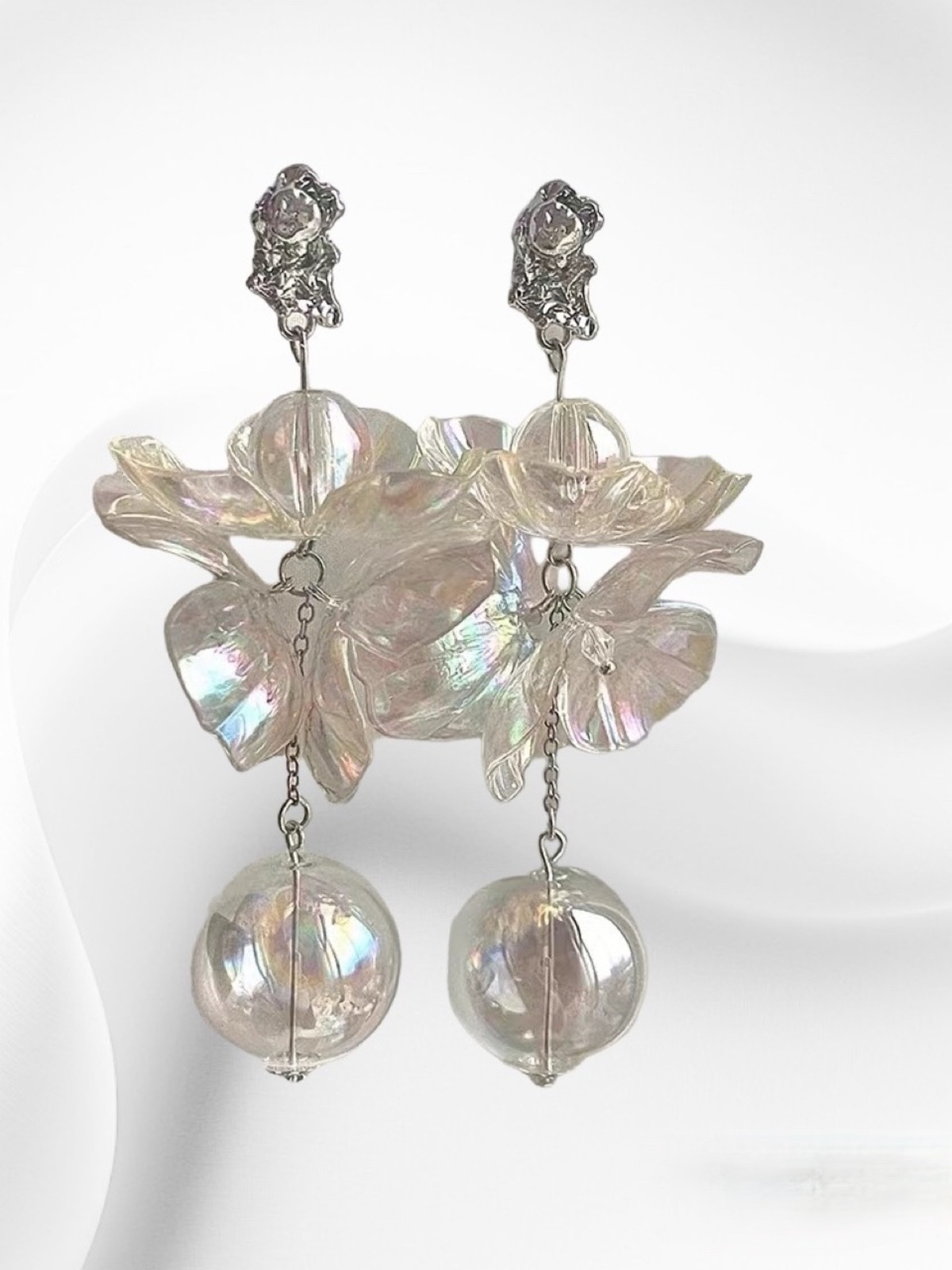 TP072 クリアフラワーピアス | Mercieve