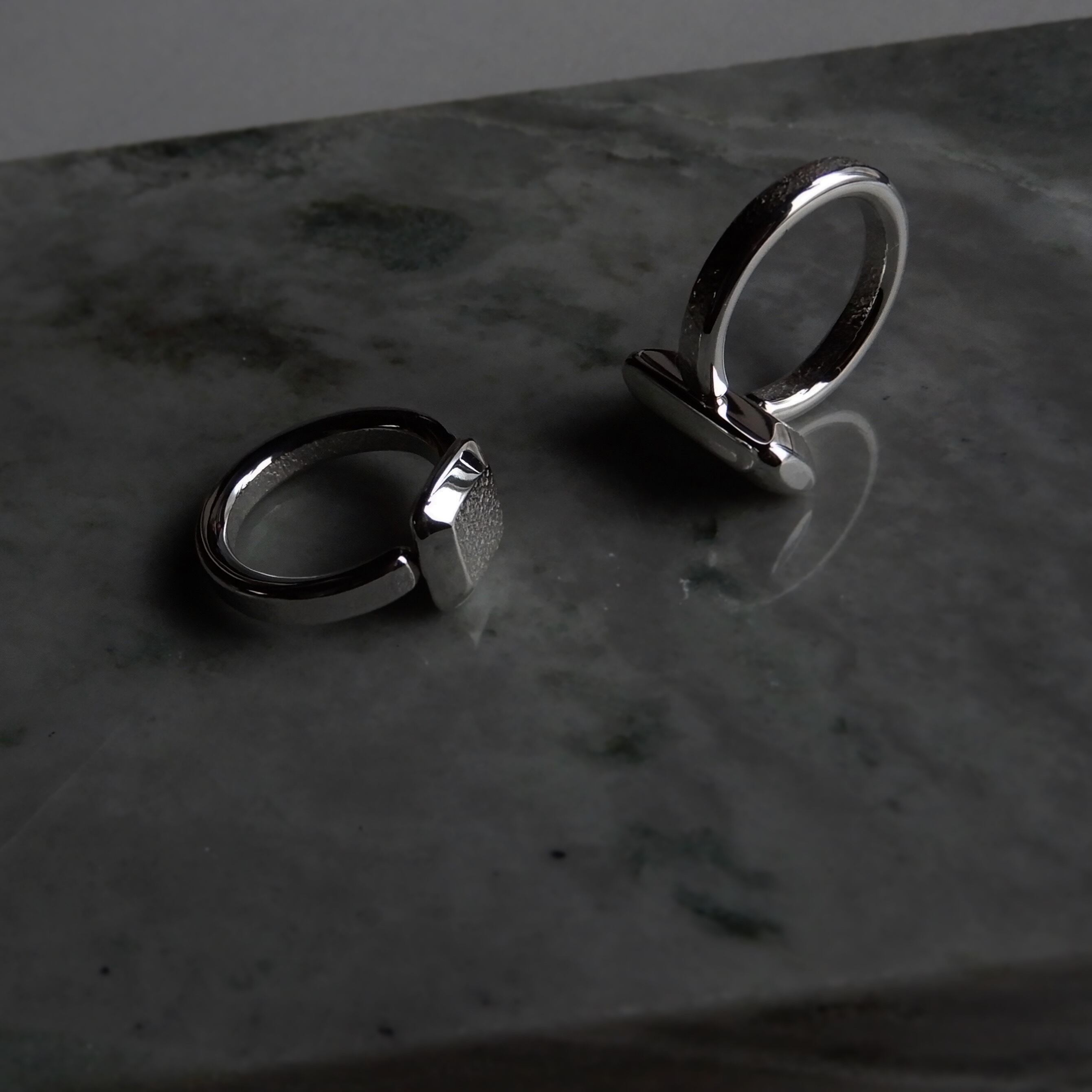 revive monolith square ring sv | RABEA / ラベア