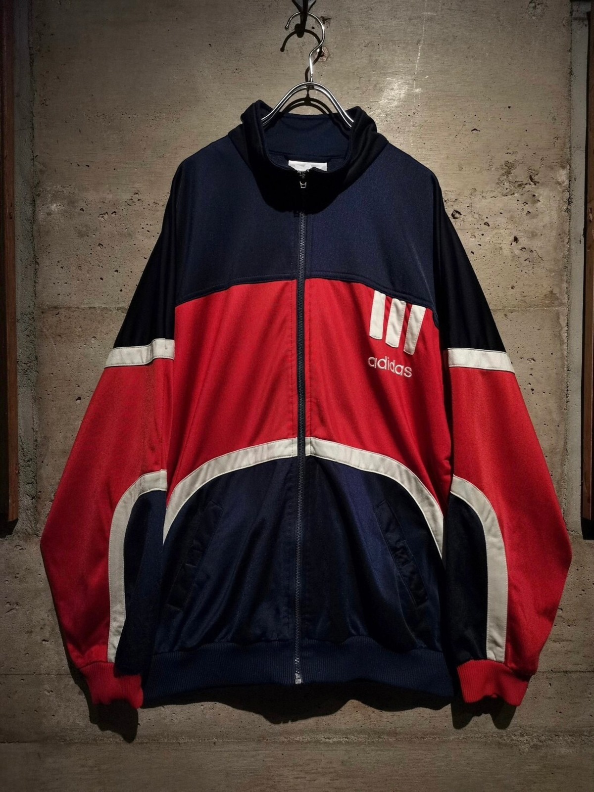 【Caka】"adidas" 80's~90's Tricolor Coloring Loose Vintage Track Jacket | Caka(カカ）下北沢古着屋、セレクトショップ