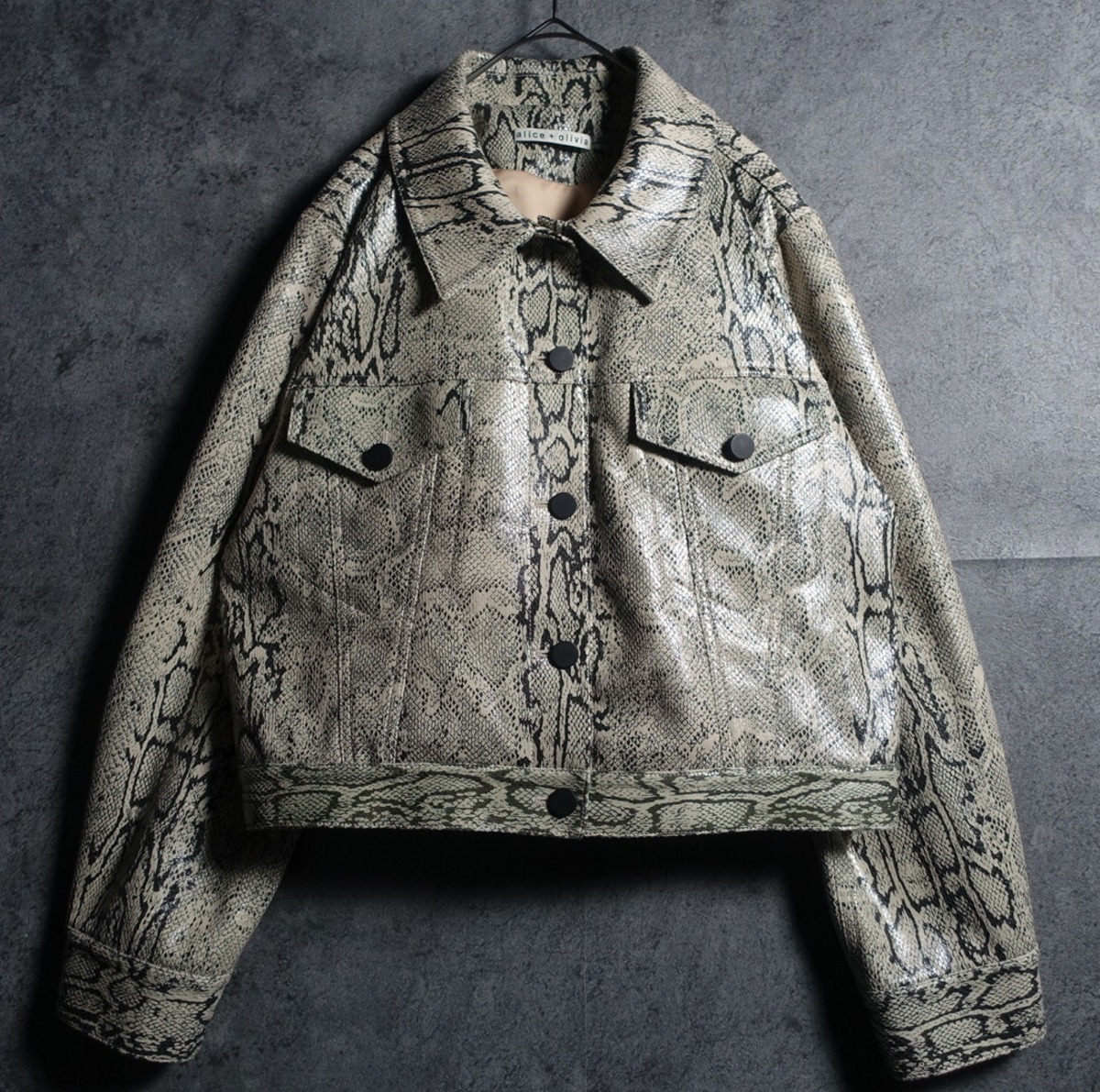 “alice +olivia” Python Pattern Design Faux Leather Trucker jacket | 古着屋 ...