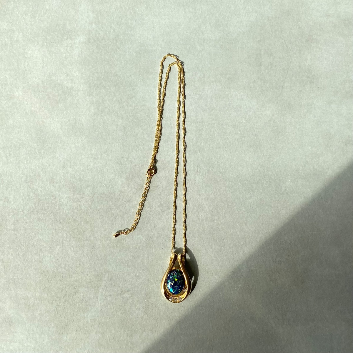 Vintage 70s-80s USA retro opal crystal bijou classical necklace レトロ ...