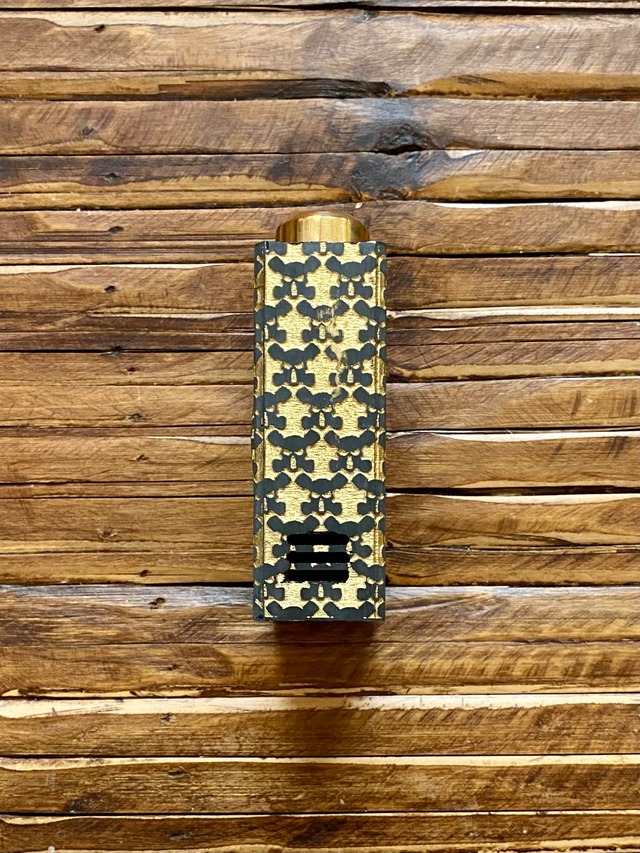 MCM MODS UDGV BOX MOD ENGRAVED 黒金① フィリピン VAPE | Philippine Vape Mods ...