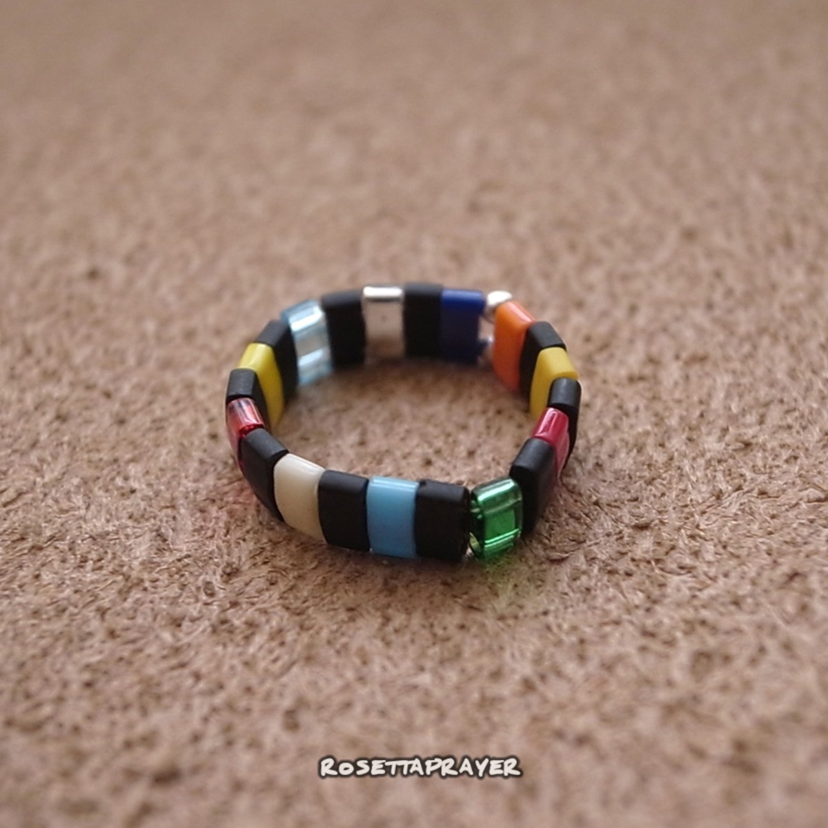 TILA BEADS RING- BLACK MULTI | ROSETTAPRAYER