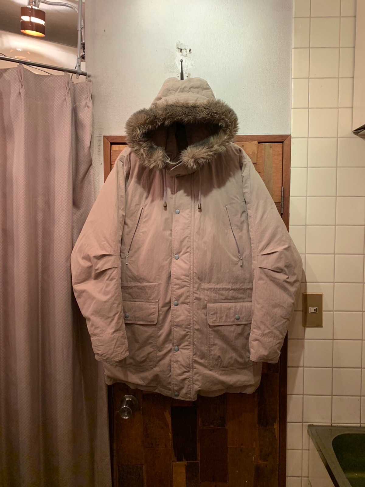 “L.L.Bean” 90’s light beige down jacket with fur hood | LAUGH