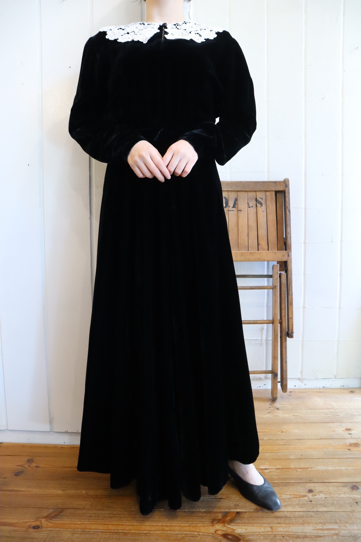 made in USA black×white lace collar velour dress [l-4769] | Fizzvintage