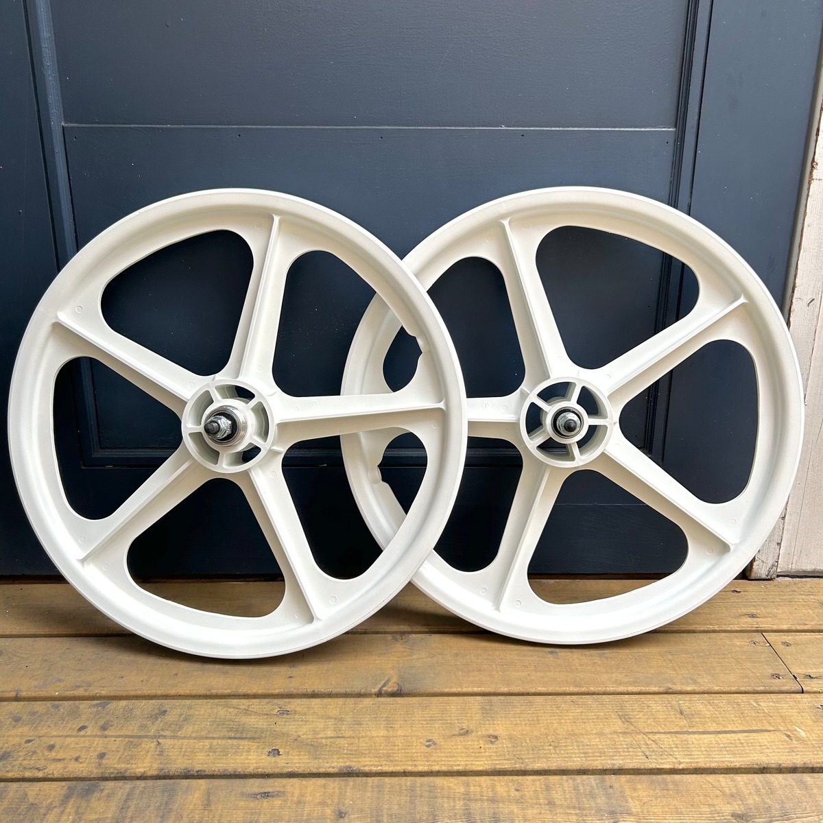 "NEW" SKYWAY TUFF WHEEL Ⅱ / FREE SET | SCREAMINWHEELS