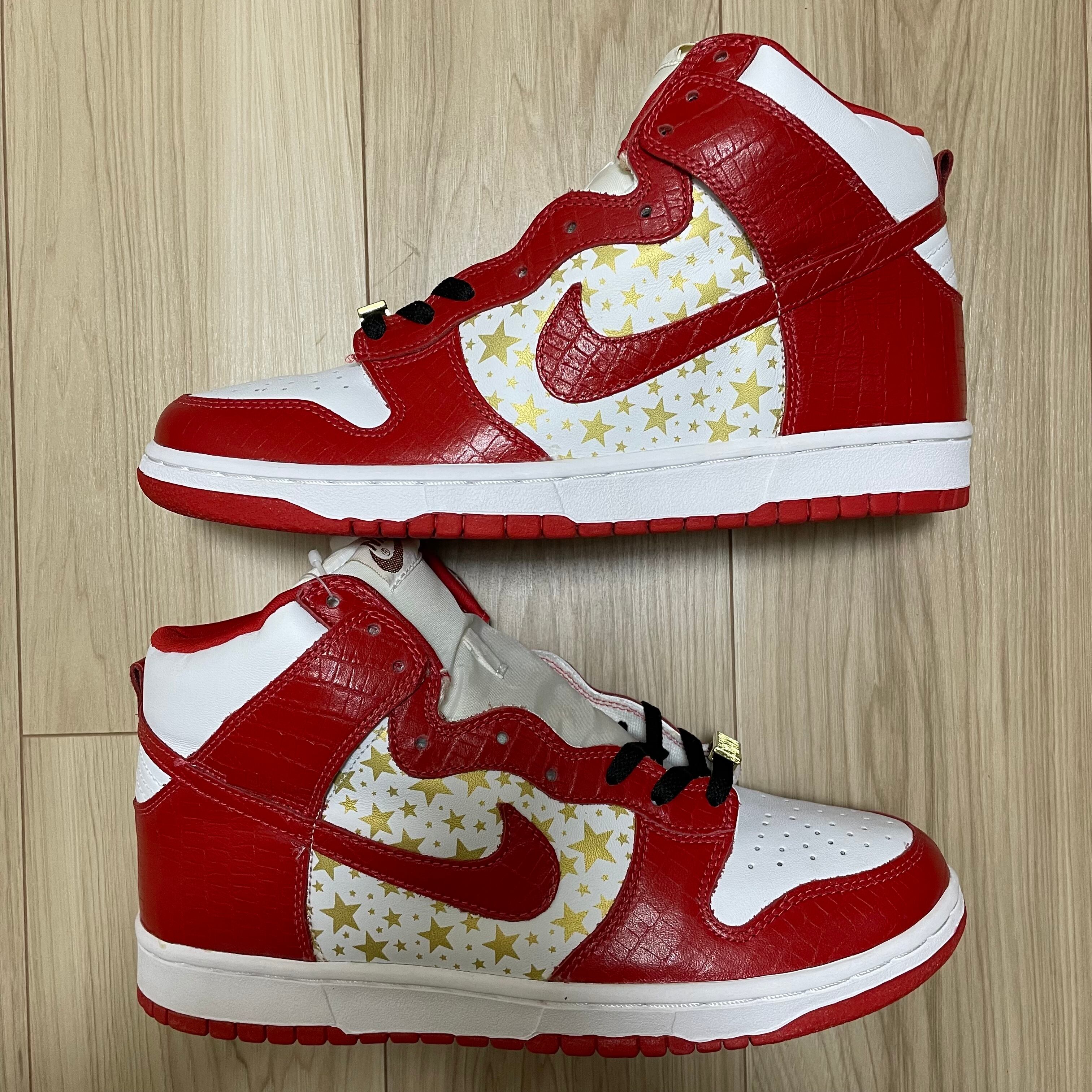 ×SUPREME SB DUNK HIGH RED STARS | Nova Plug