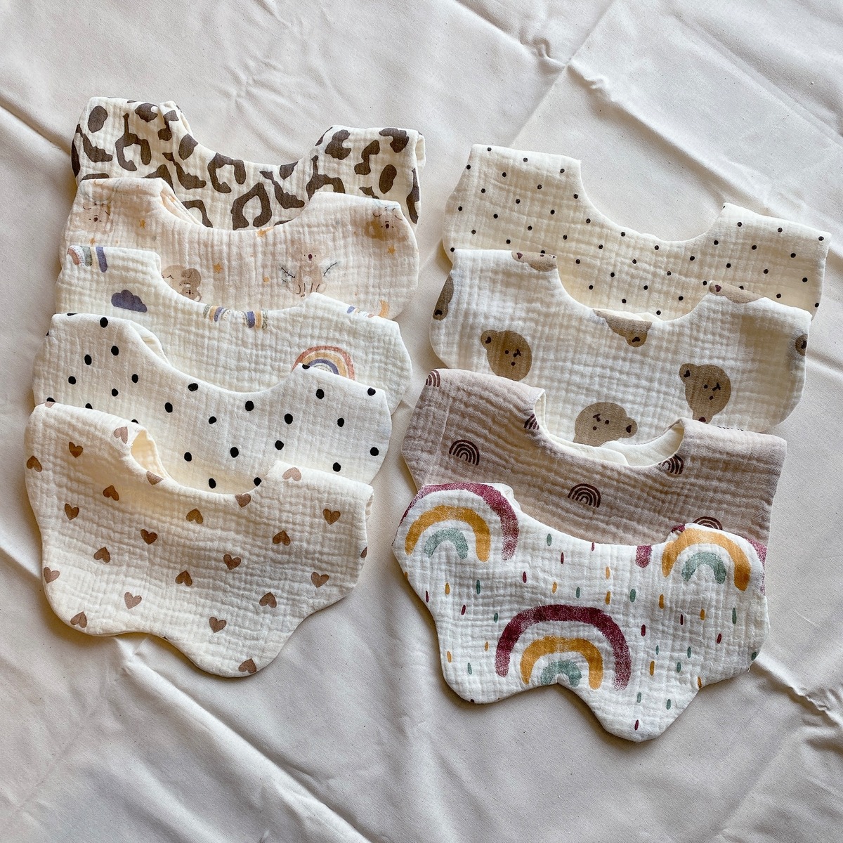 Baby bibs | Lune a nouer