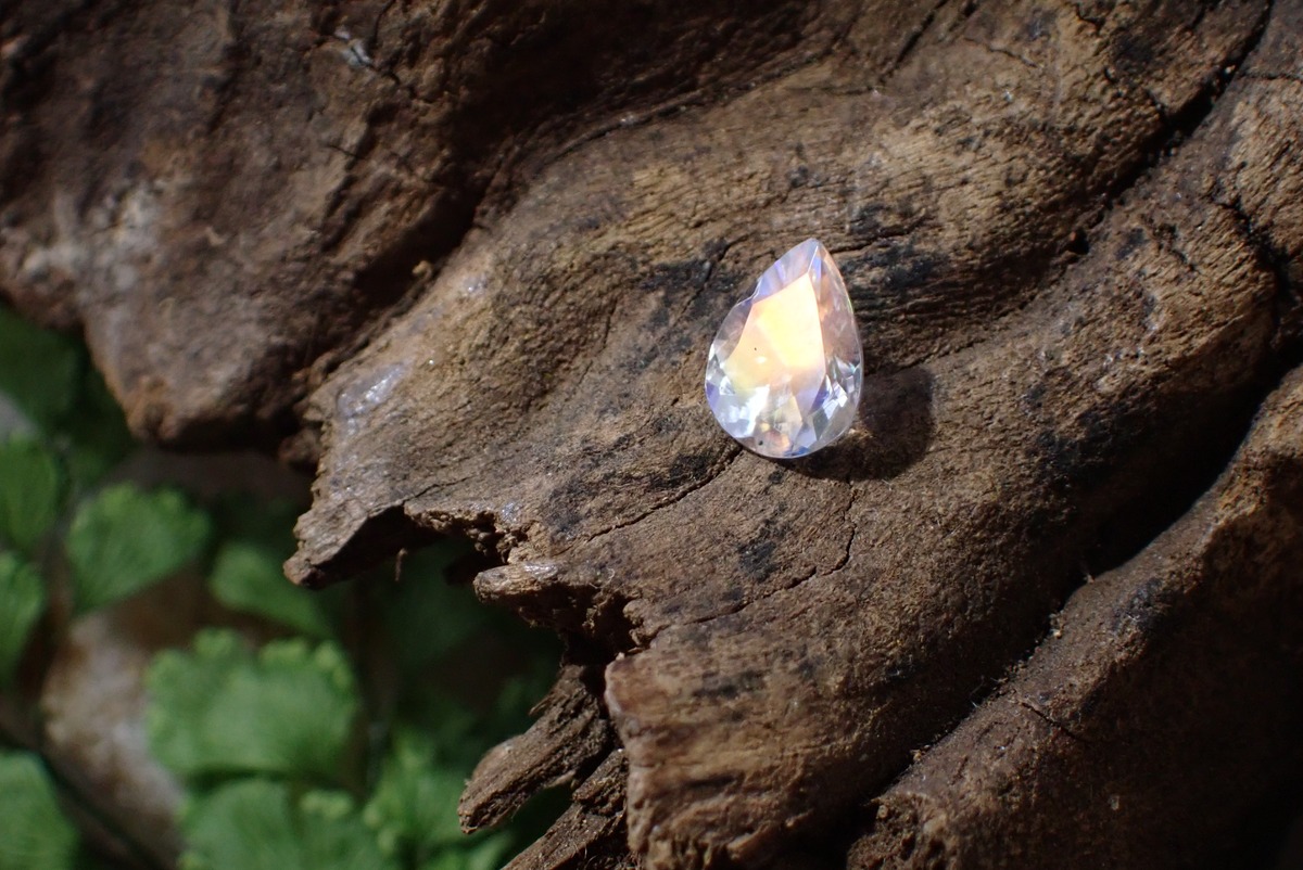 アンデシンラブラドライト 0.73ct [C11-738] | differencee(ディファレンシー)