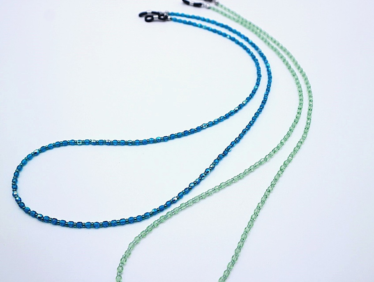 A675 3ミリチェコビーズのメガネコード | おしゃれなメガネコードのお店 Nutty ONLINESHOP