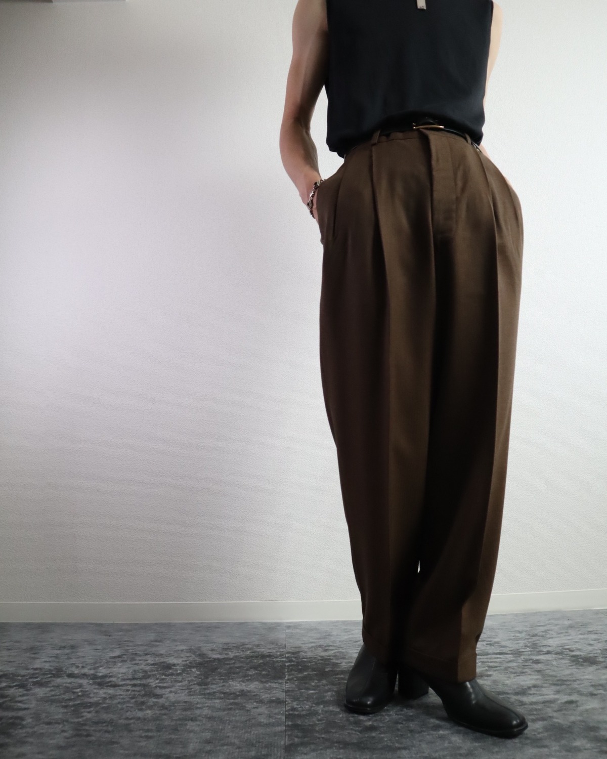 herringbone 2tuck wide slacks brown | ARIE VINTAGE