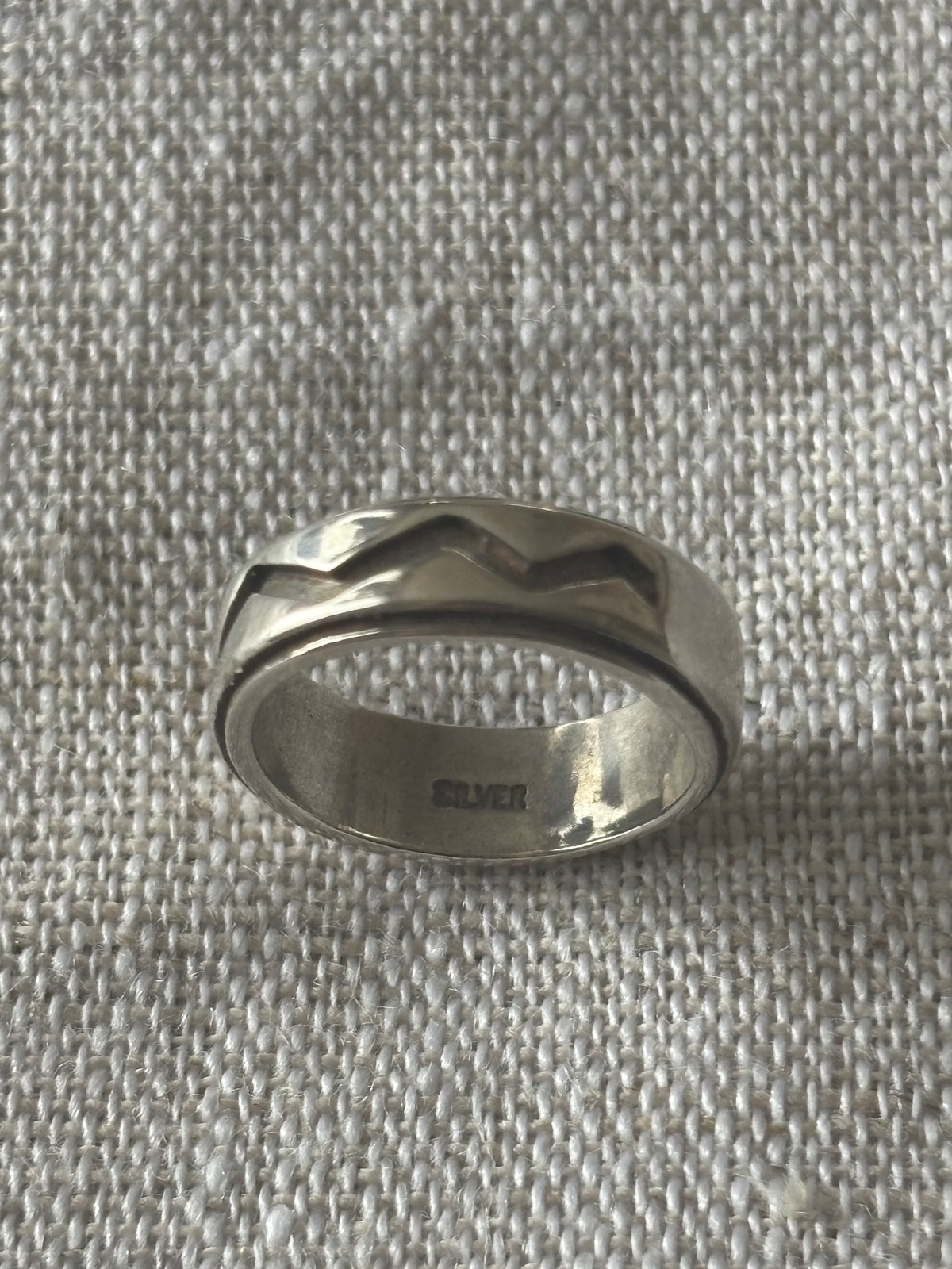 wave pattern ring | ME jewelry studio