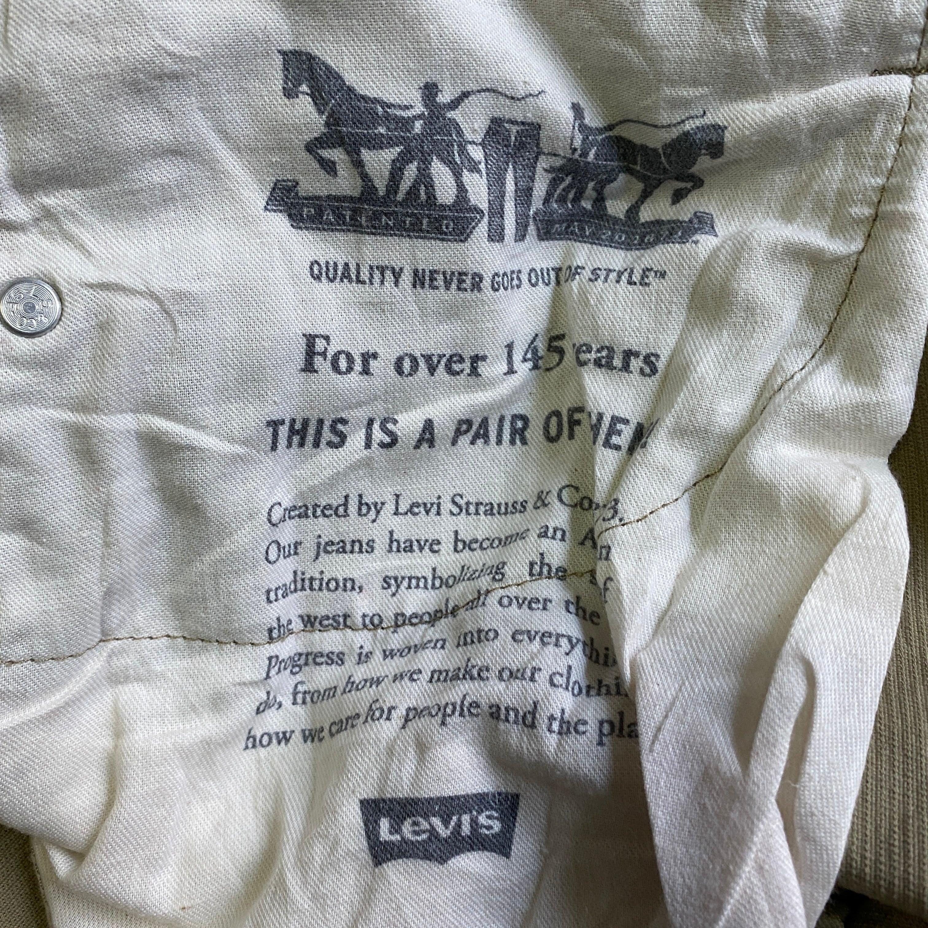 Levi's リーバイス 502 レギュラーテーパーフィット コーデュロイパンツ メンズW37相当 古着 ベージュ【コーデュロイパンツ】【HA10】【cs2212-30a】【AN20 ...