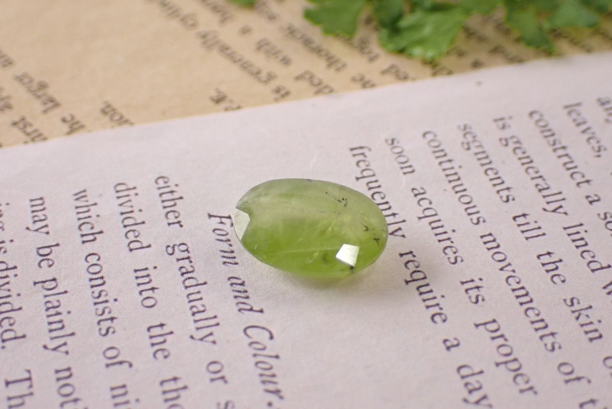 スフェーン 3.46ct [C7‐229] | differencee(ディファレンシー)