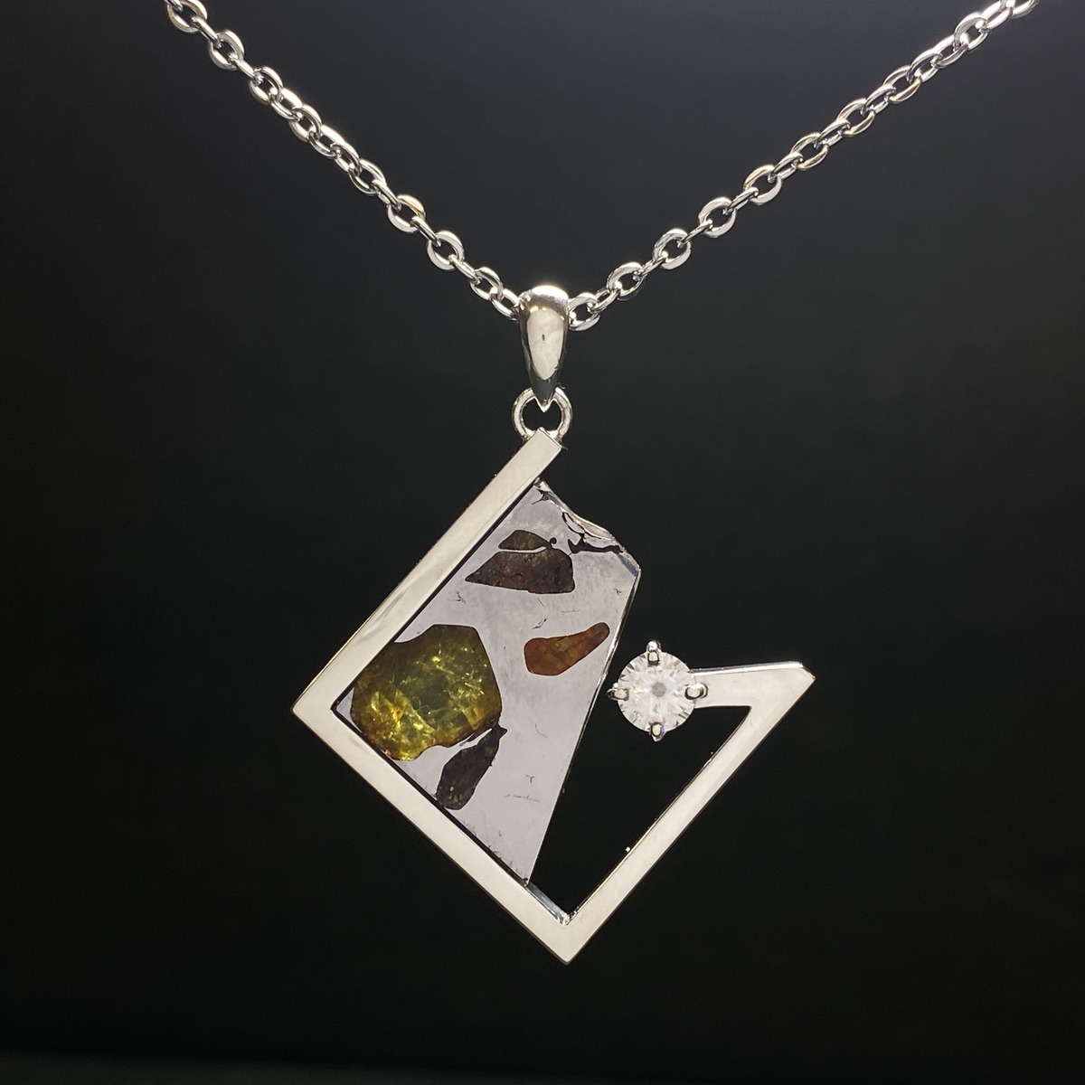 イミラック隕石 Imilac Meteorite 25033029 | 【隕石屋】METEOS（メテオス）