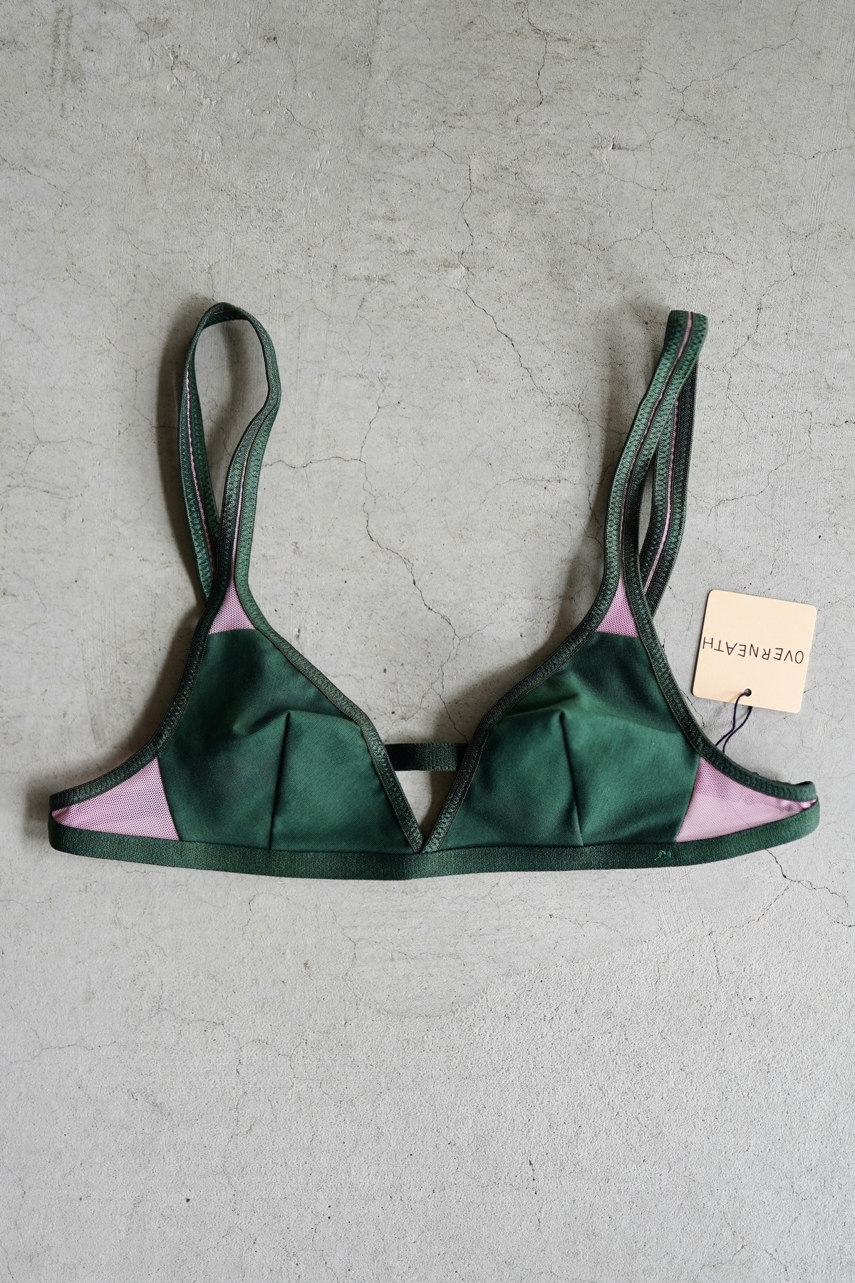 OVERNEATH / SMOOTH×NET (Bra / 031) (Green×Pink) | JUQUI Online