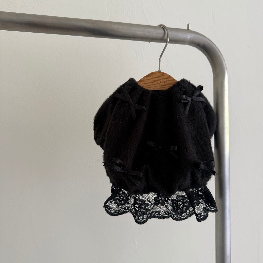 Black ton and ton blouce | Pay ID