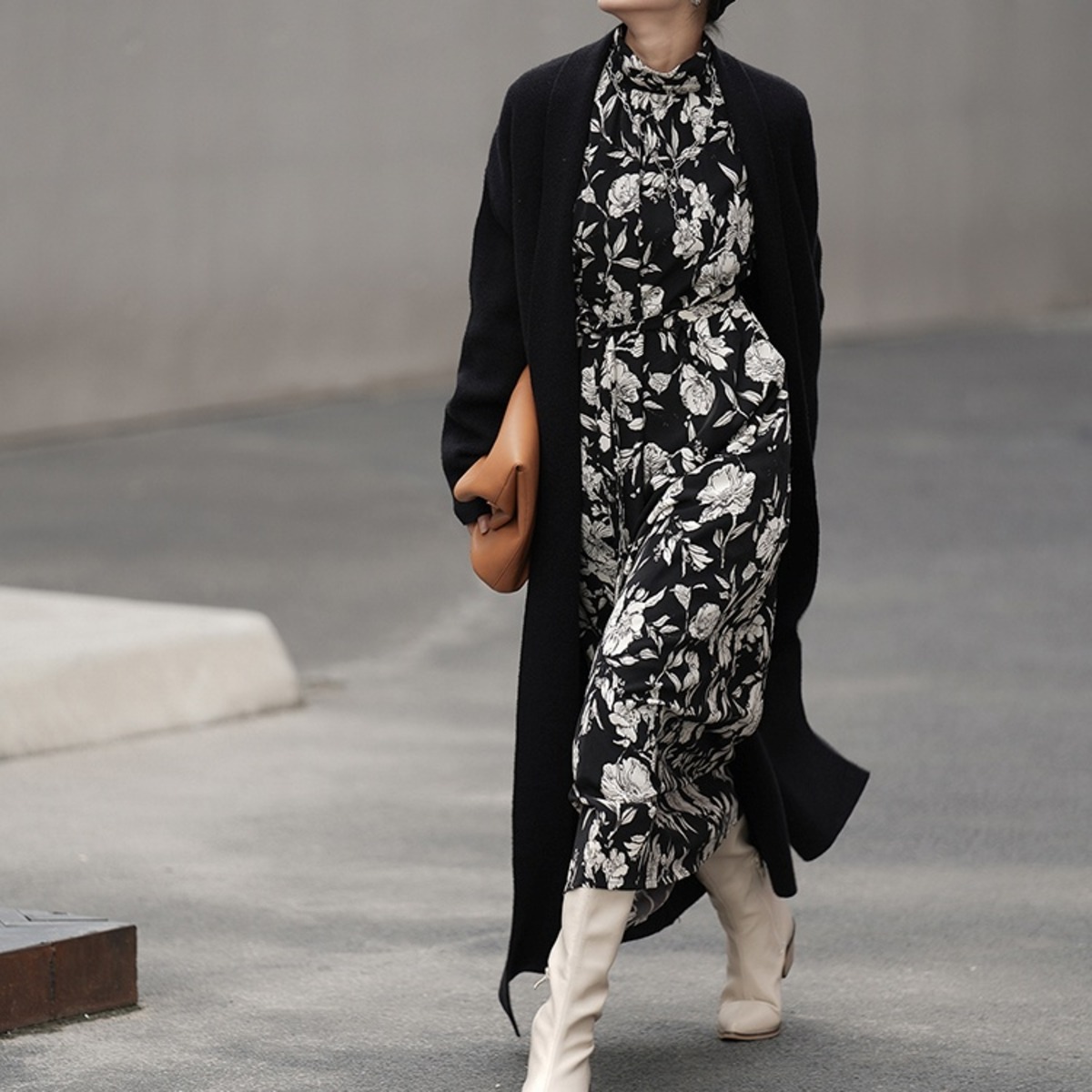 レトロフラワーデザインハイネックワンピース /YM0132 | Evermod