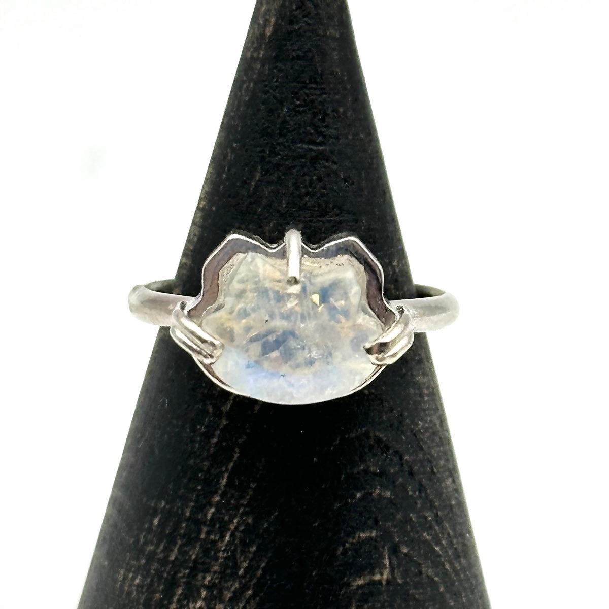 ねこの匠枠リング｜猫カット ラブラドライト 2.72ct | keytail 幸運の鍵しっぽ