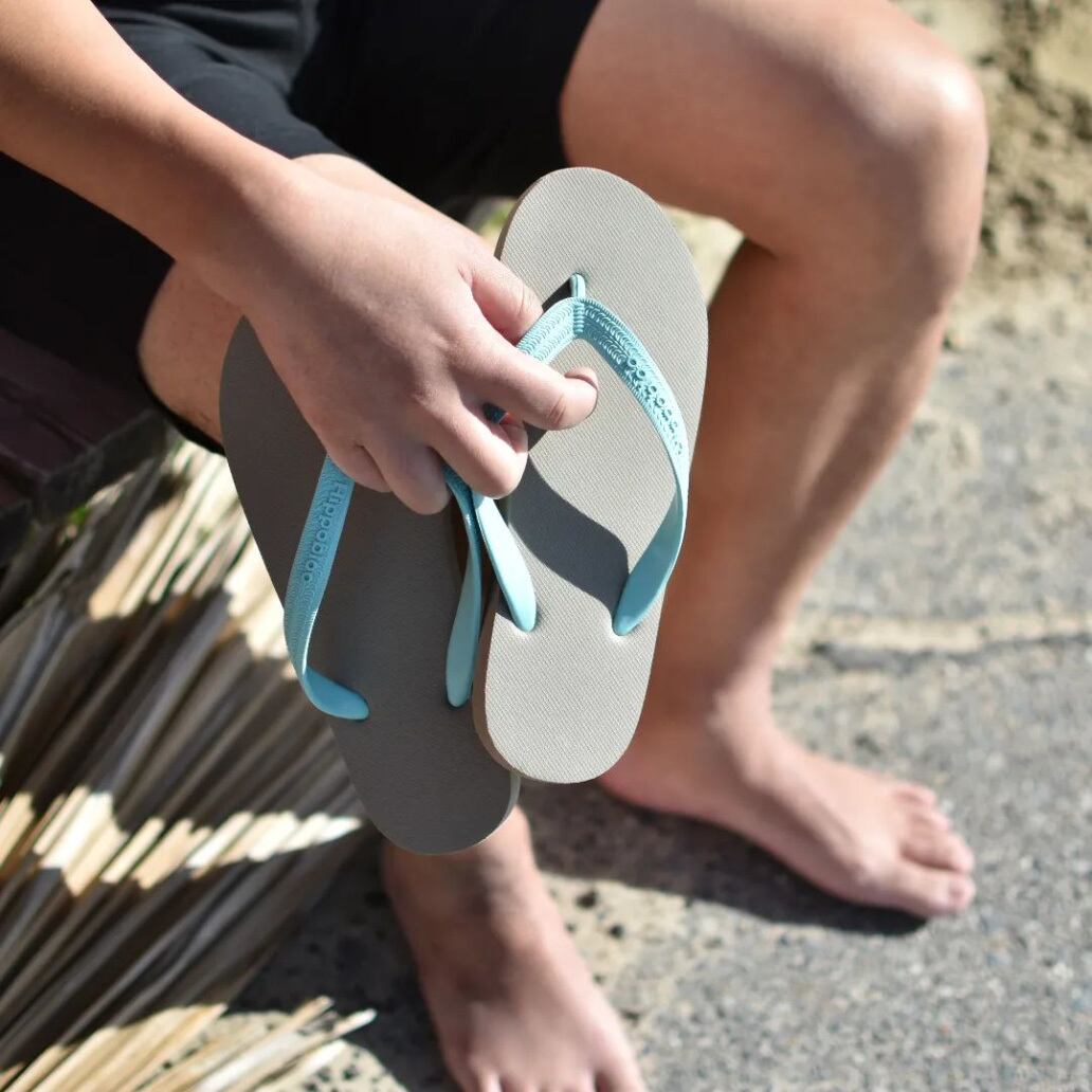 Hippobloo ヒッポブルー キューバ ナチュラルラバービーチサンダル 天然ゴム メンズ レディース | MAVAZI マバジ