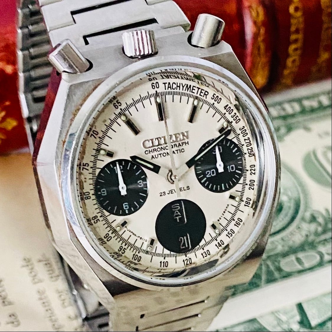 【高級時計 シチズン】CITIZEN 8110A 23石 ツノ パンダ クロノグラフ 自動巻き メンズ レディース ビンテージ アナログ 腕 ...