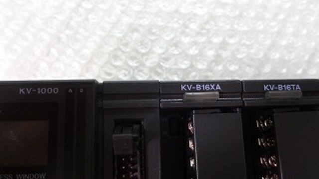KEYENCE KV-1000 + KV-B16XA (×1) + KV-B16TA (×2)のセット品（YSY-0002） | kosho ...