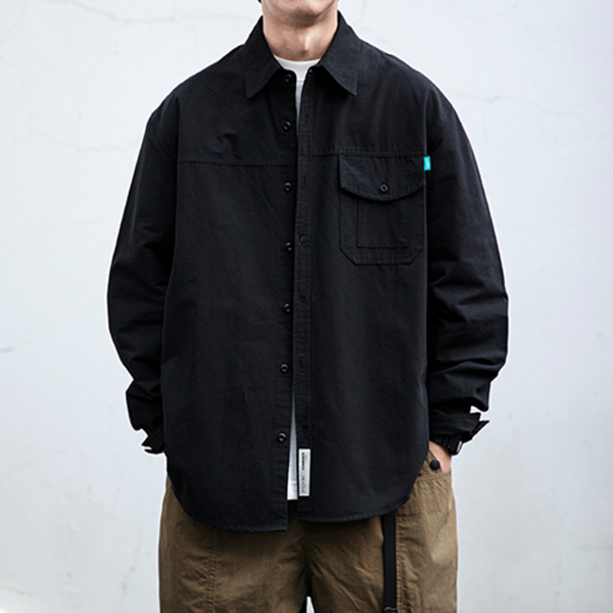 Front pocket design shirt C889 | ALLAUMO