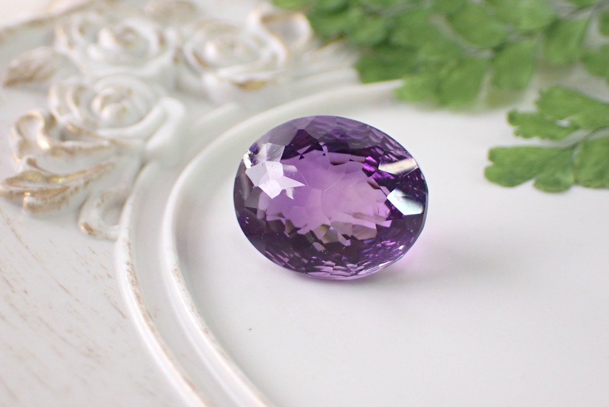アメジスト(コンケーブカット) 16.26ct [C5‐397] | differencee(ディファレンシー)