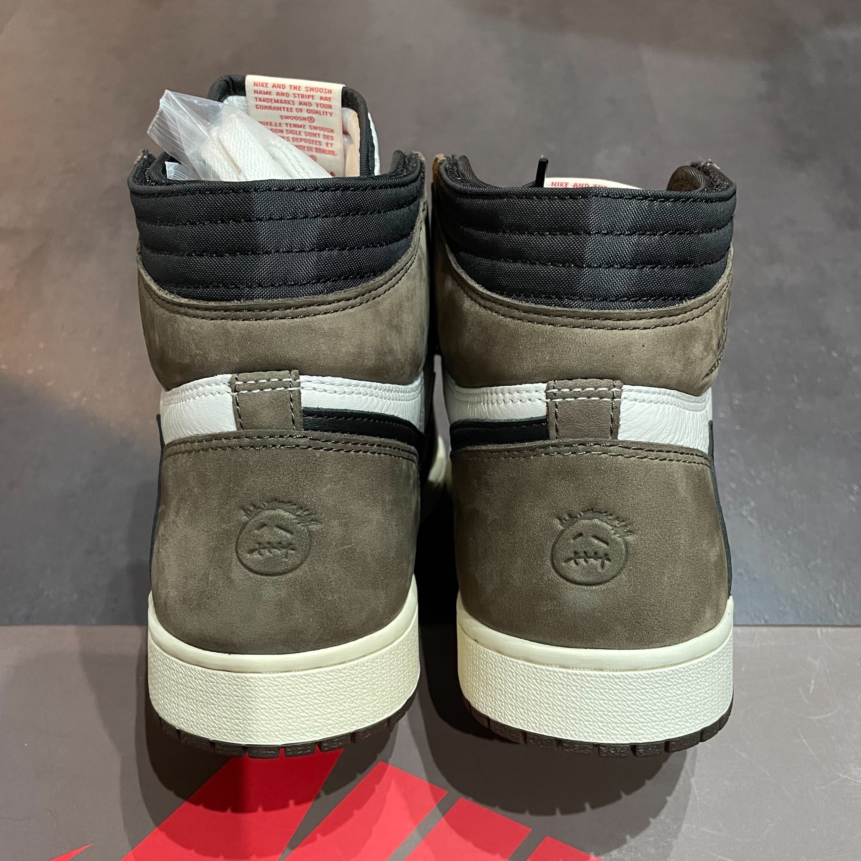 ×TRAVIS SCOTT AIR JORDAN 1 RETRO HIGH OG TS SP CD4487-100 | Nova Plug