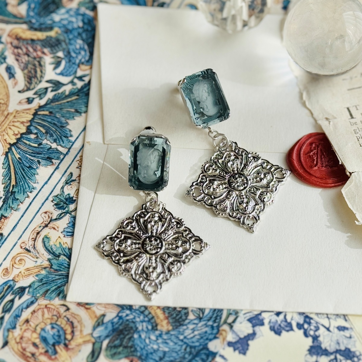 Intaglio Blue【vintage&antique】 | maruo