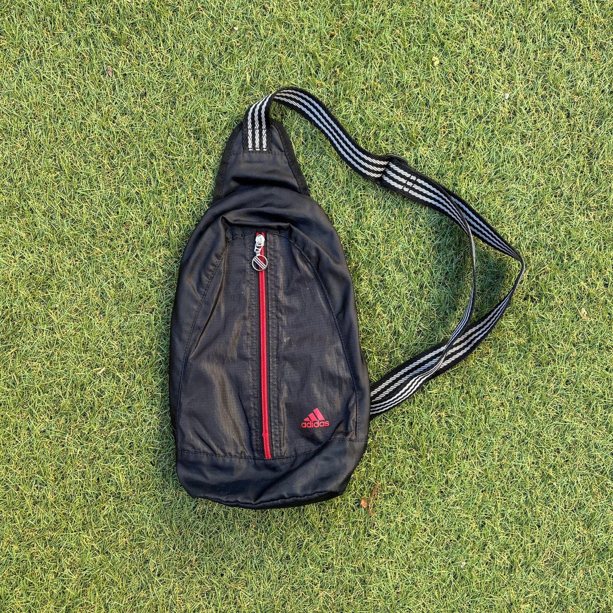 【USED】ADIDAS ONE SHOULDER BAG 00s | BOOTDIG CULTURE MART