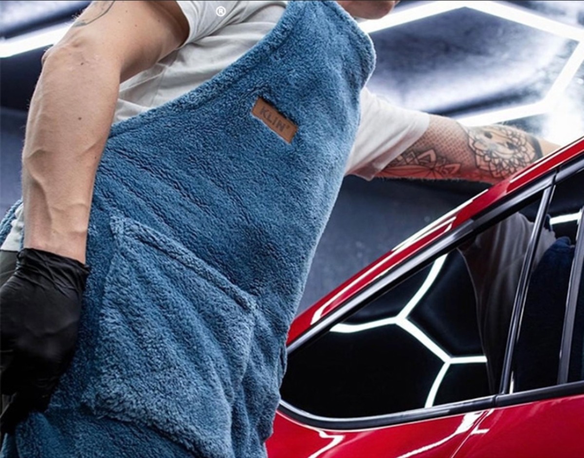 SureSafe Detailing Apron / KL!N | SpeedShine