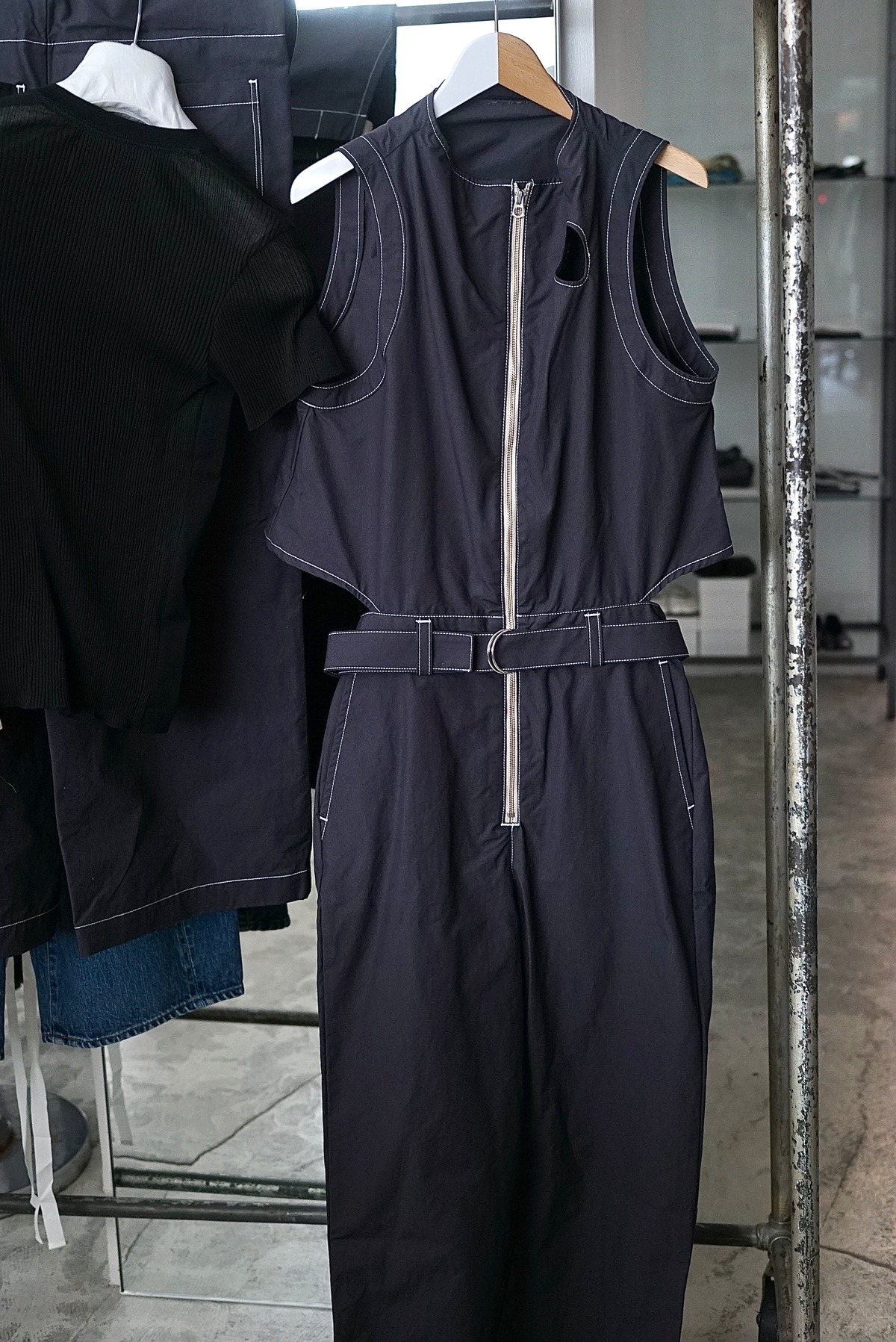 jonnlynx / Horse cloth jump suit (BLACK) | JUQUI Online