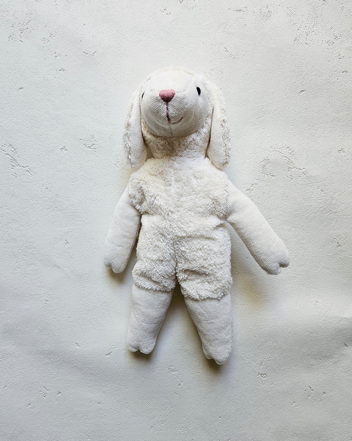 【SENGER Naturwelt】FLOPPY ANIMAL SHEEP SMALL / WHITE / Y21810 | MOMENTS ...
