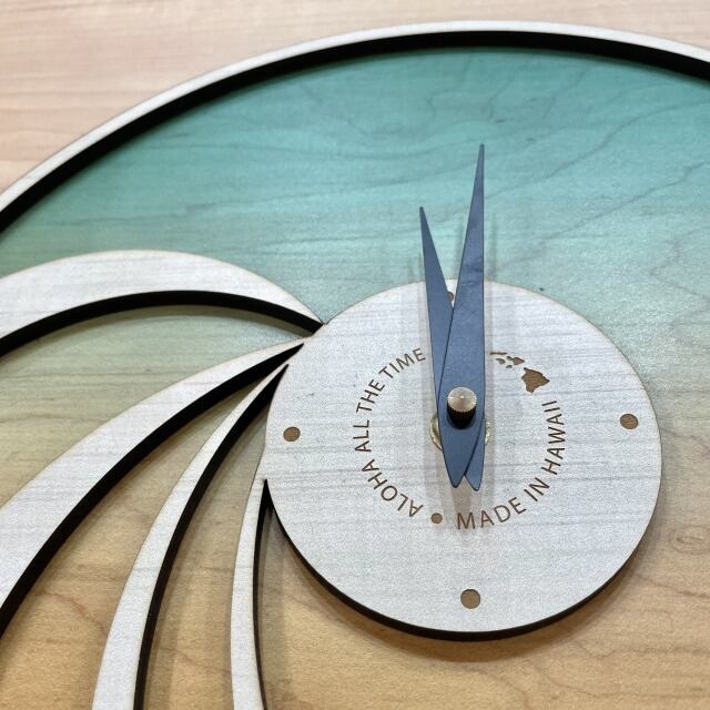 【Coco Nene】 時計 壁掛け Gradient Wave Layered Clock ヤシの木 波 ALOHA ハワイ 海 砂浜 木製 ...