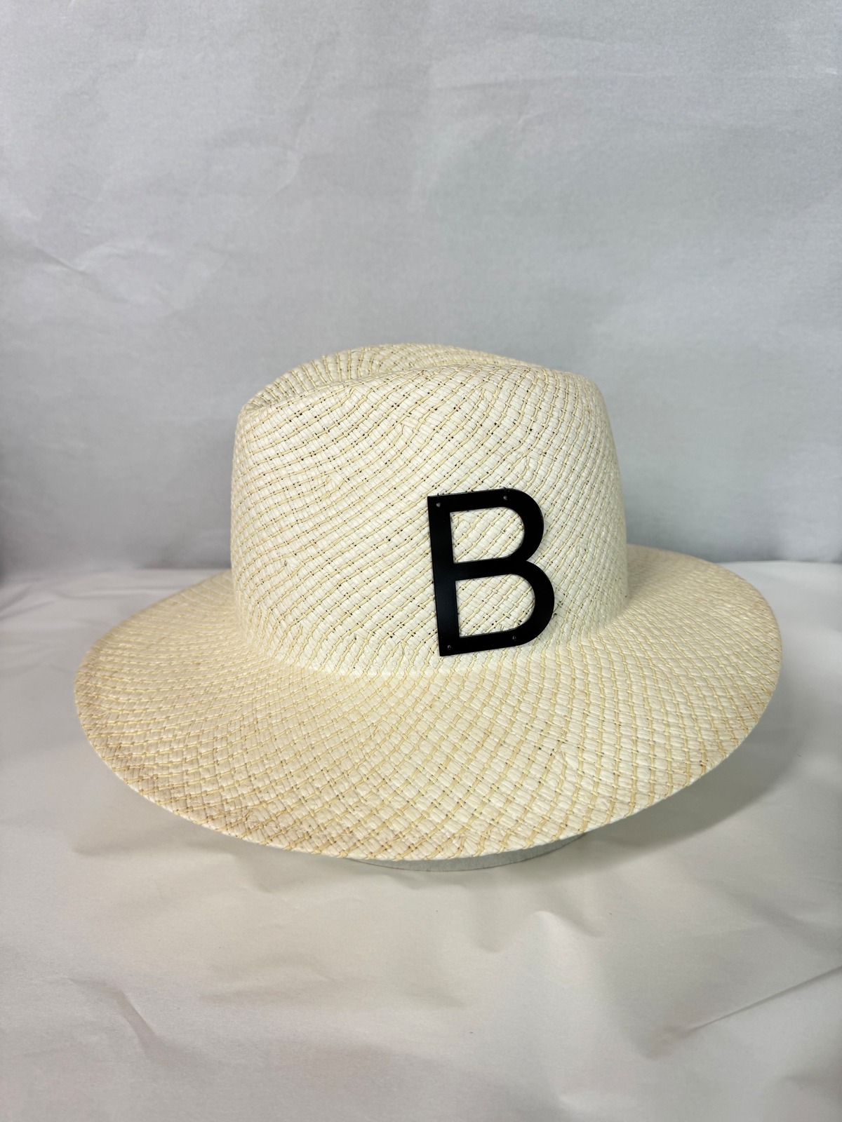 Mannish B Hat BON-2518-WT | Boniture