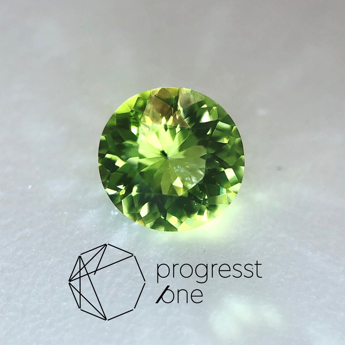 ペリドット0.37ct | progresstone