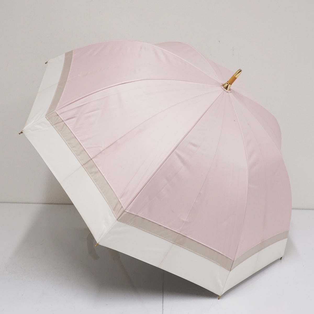 晴雨兼用日傘 Refume レフューム USED品 完全遮光 UVカット 天然竹手元 遮光 遮熱 軽量 レディース UV ピンク 50cm ...