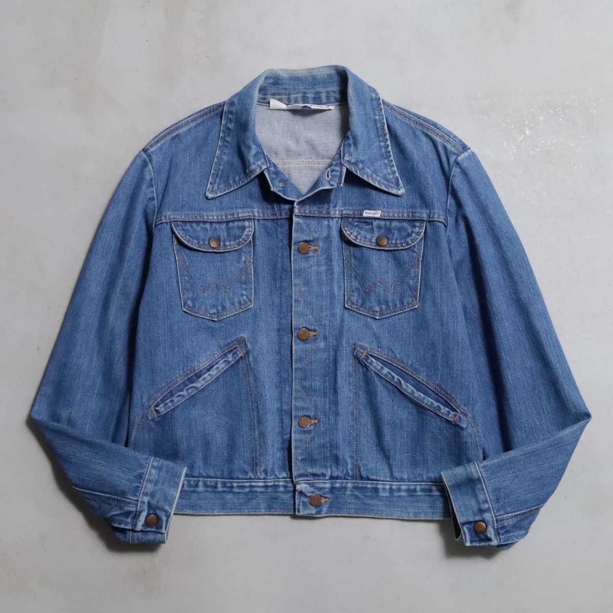 WRANGLER 126PW DENIM JACKET (SIZE 44/GOOD CONDITION) | Tiny Place