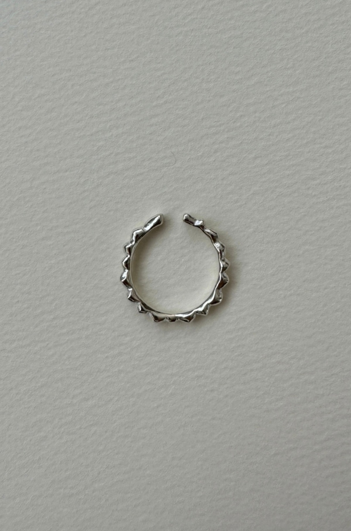 undulation ear cuff / silver | POFU