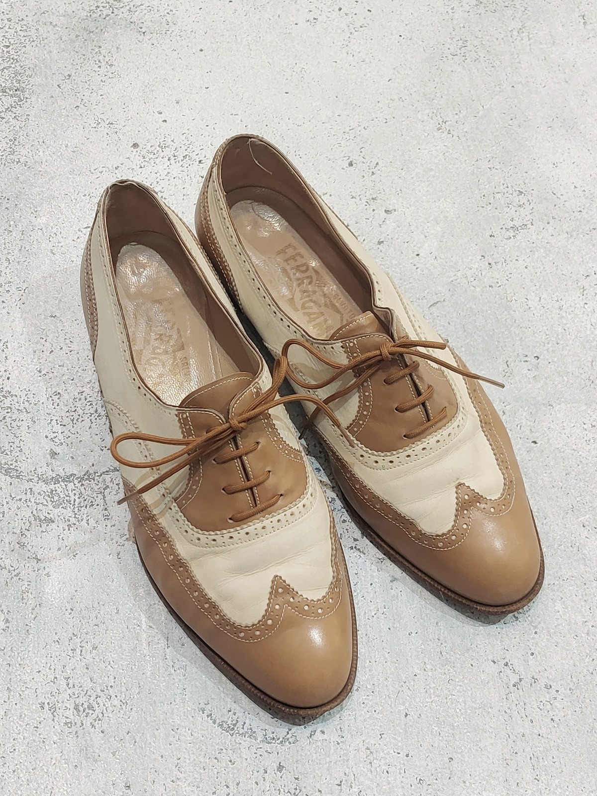 Salvatore Ferragamo Wing tip leather shoes / Made in Italy[S-669] | PREIN