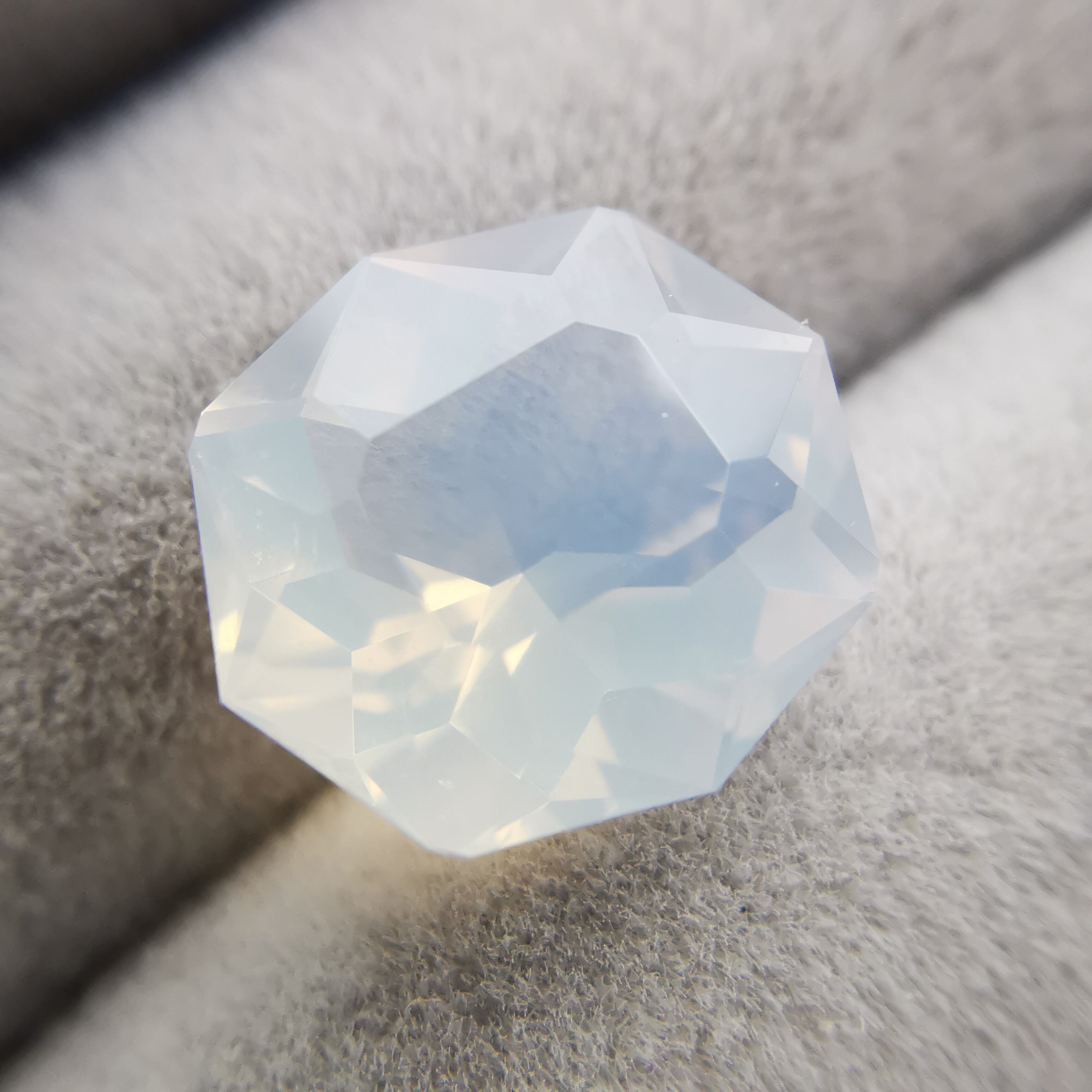 オパール 2.34ct / E-3109W | Tam＆Tam Gem